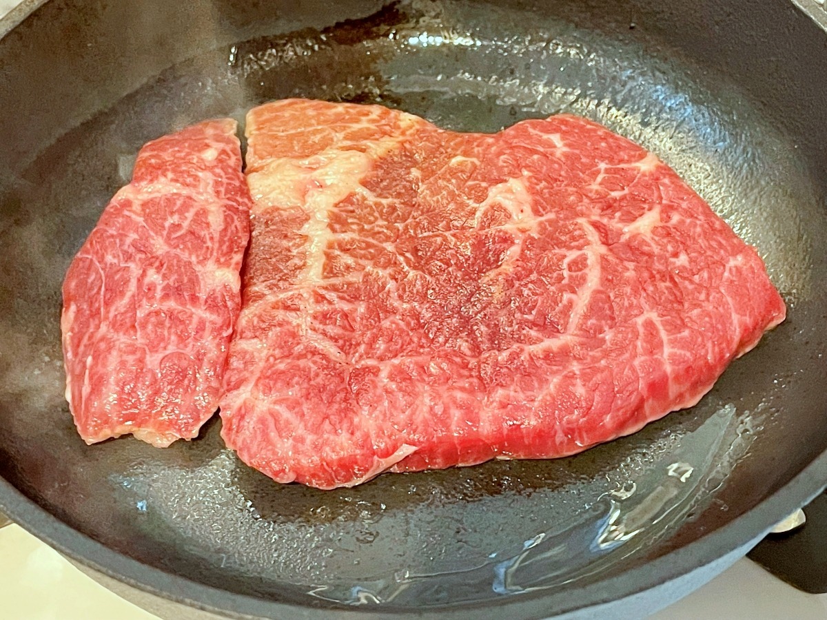 Bulky boxes of wagyu beef can be yours with Japan’s rental frying pan ...