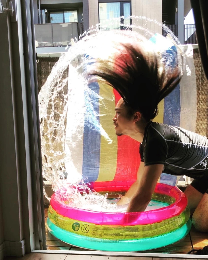 Our reporter buys a tiny kiddie pool from Daiso, has entirely too much ...