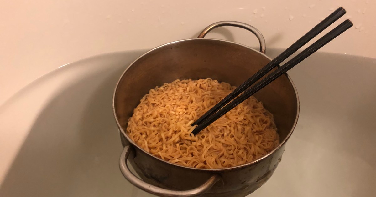 Does eating ramen out of a pot in the bathtub change the taste ...
