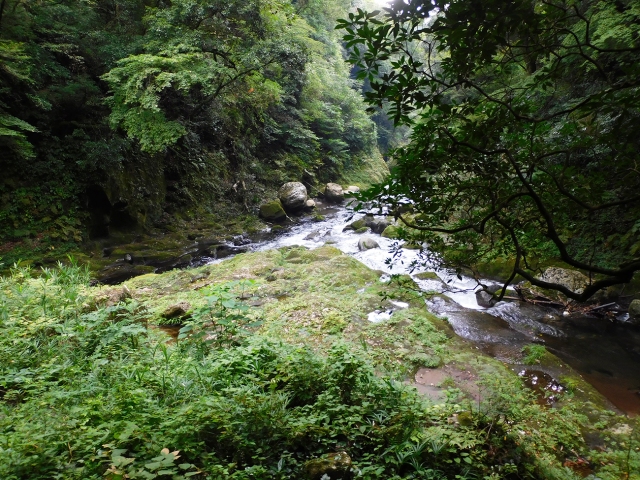 Visit the mythical cave that hid the Sun Goddess in Japanese mythology ...