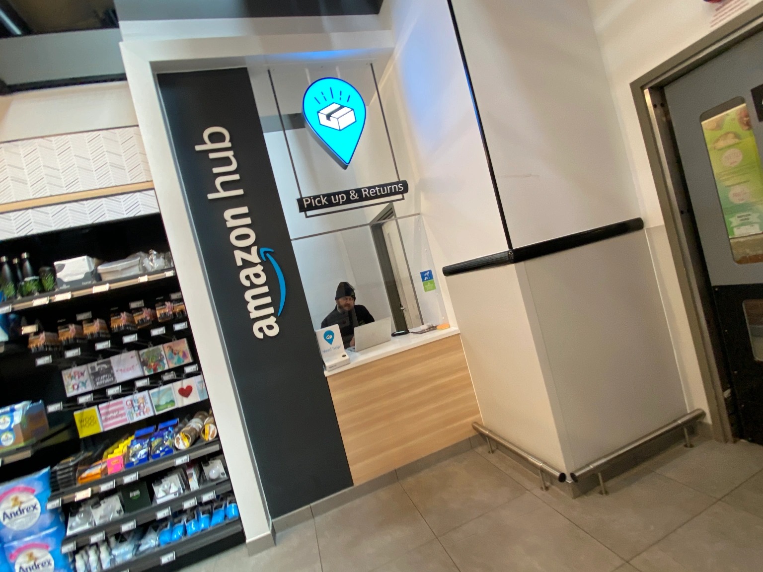 Amazon’s unmanned ‘just walk out’ store Amazon Fresh leaves us feeling ...