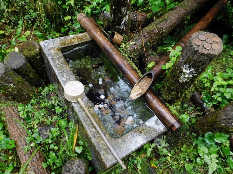 Down the steps to Kusabe Yoshimi, one of Japan’s three great ...