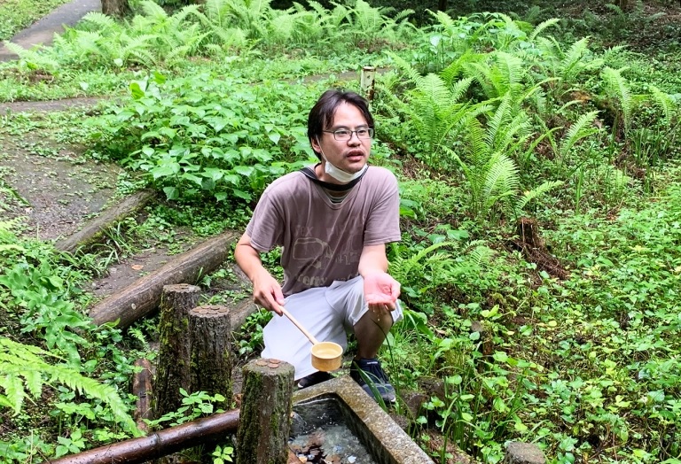 Down the steps to Kusabe Yoshimi, one of Japan’s three great ...