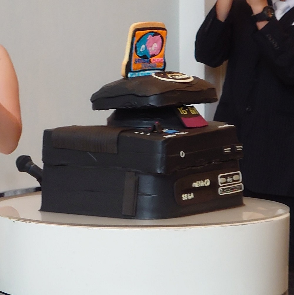 Two Sega fans get married in Japan, win at weddings with awesome Mega ...
