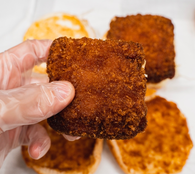 Tsukimi Moon-Viewing Burger Showdown: Which Japanese fast food chain ...