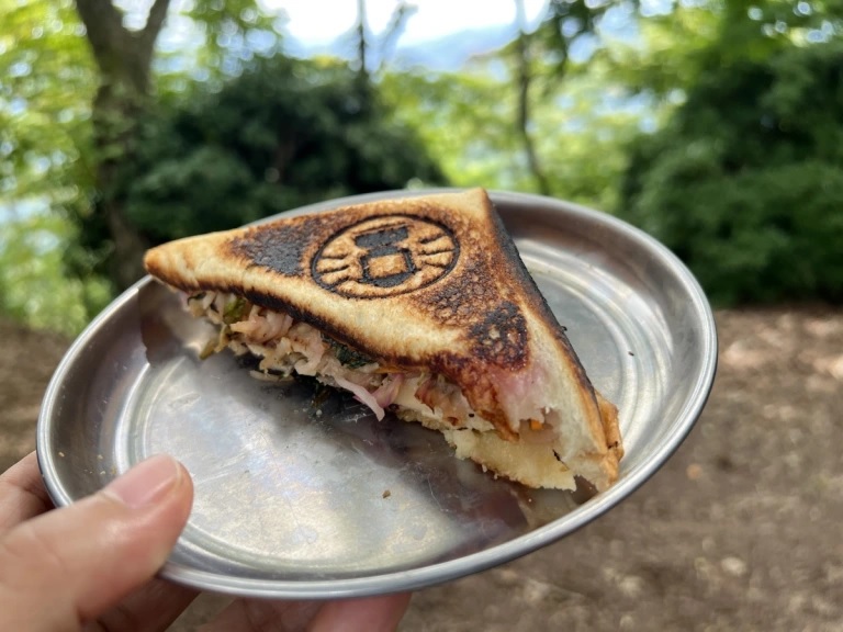 Mountain meshi hiking! Our guide takes us to the top of Izugatake for ...