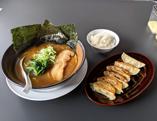 Ramen and dekotora come together at this restaurant in Japan ...