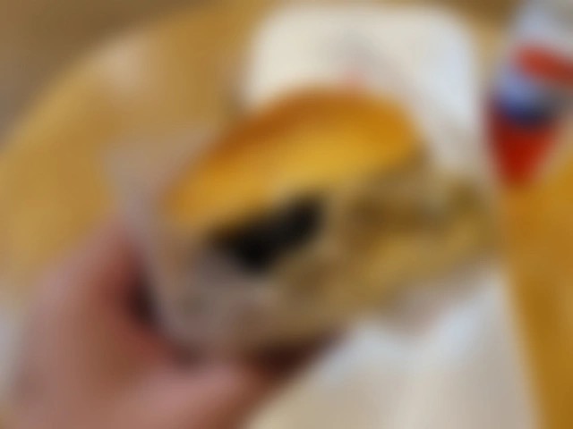 New Mint Chocolate Burger is a crime against choc mint lovers【Taste ...