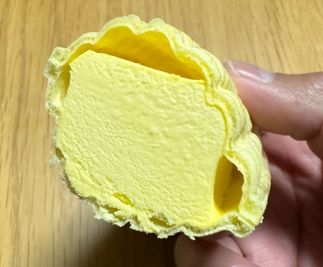 Japanese monaka ice cream looks very different in Hokkaido | SoraNews24 ...