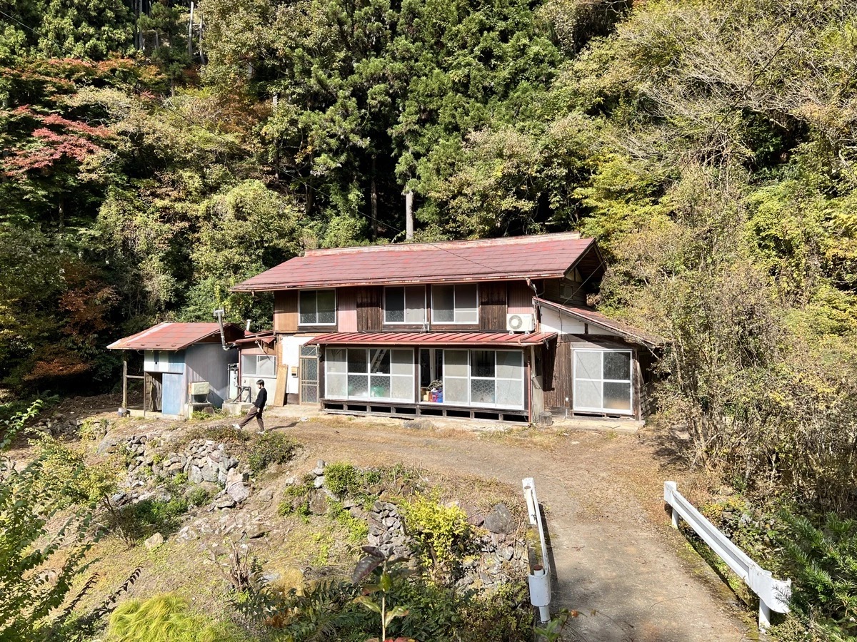 Turning a crazy cheap country Japanese house into a home — Step 14 ...