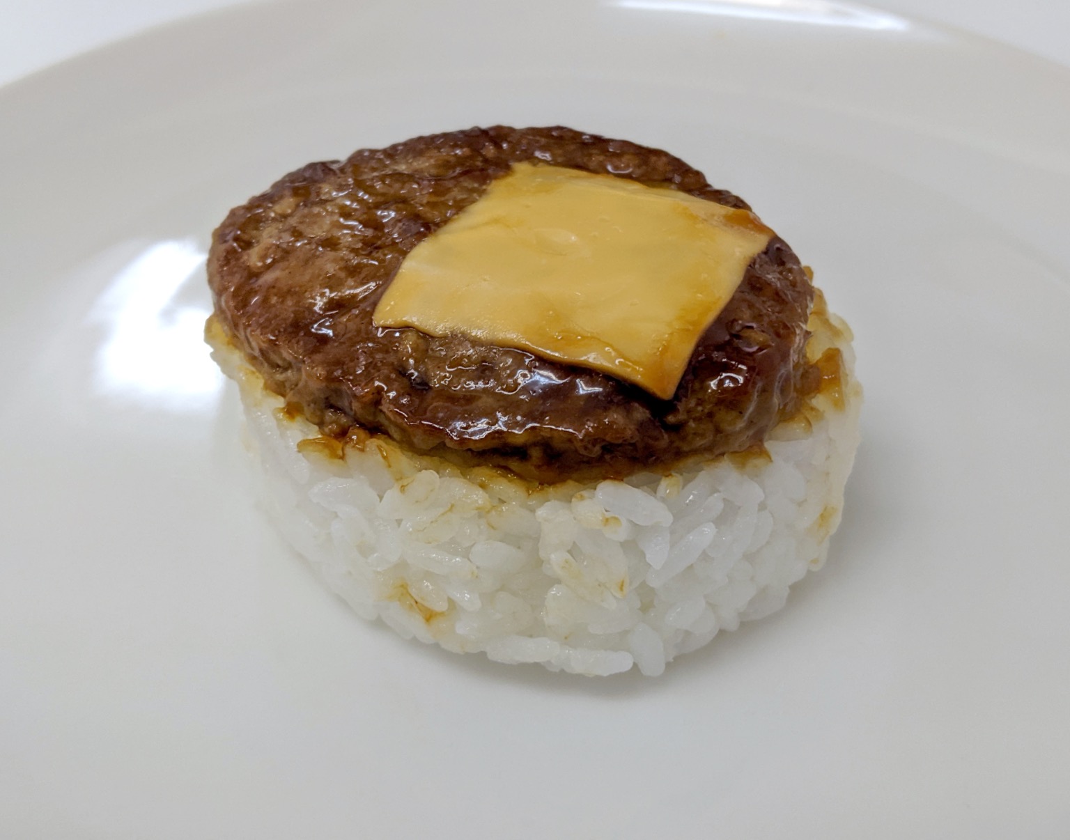 Cheese Hamburg Steak Sushi?!? Japanese convenience store chain throws ...