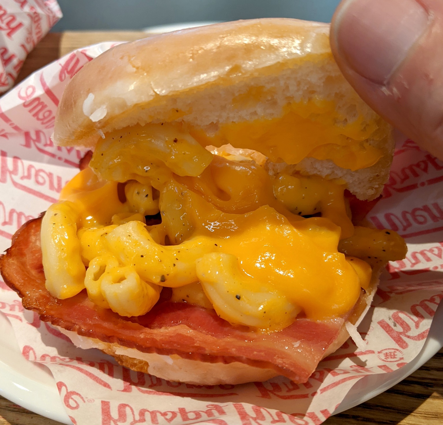 Krispy Kreme adds doughnut burgers to its menu in Japan | SoraNews24 ...