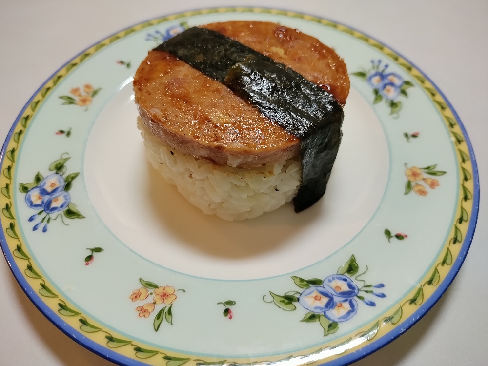 Pokémon Poké Ball rice balls now on sale in Japan, don’t taste like ...