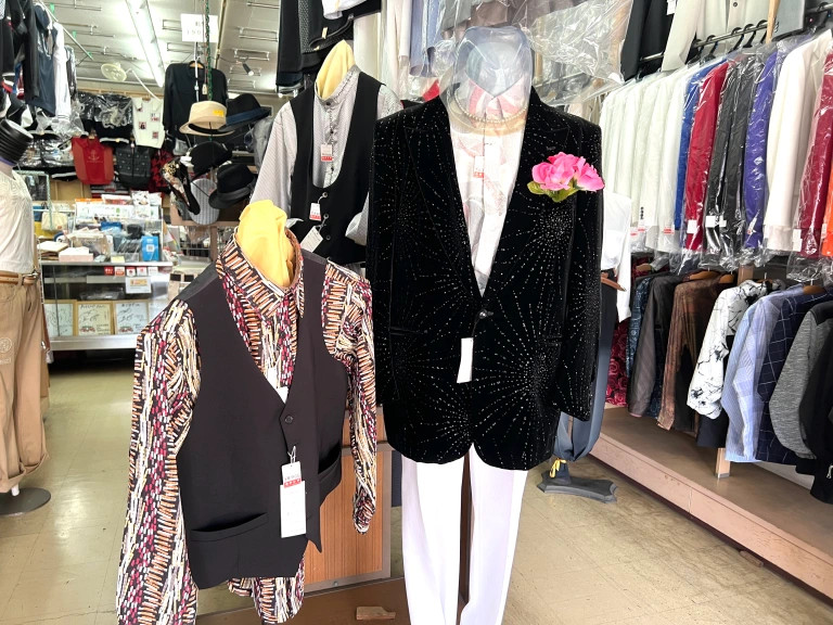 Taking a trip through time at Chiba’s Showa-era yankee-style fashion ...