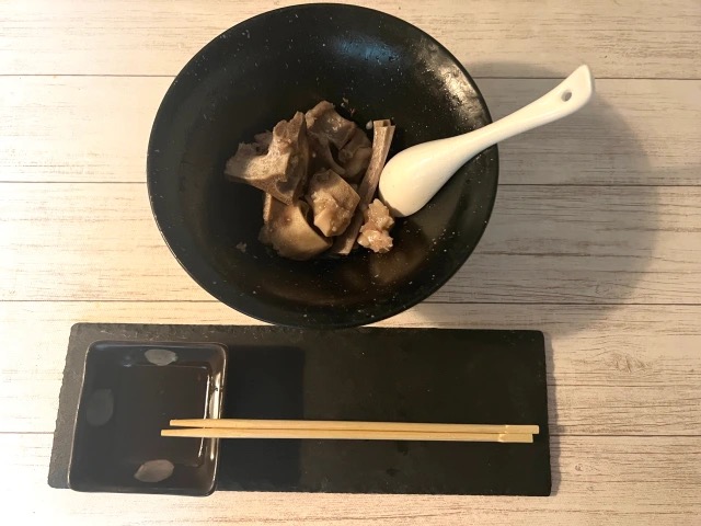 What’s it like to eat goat sashimi from a Japanese vending machine ...