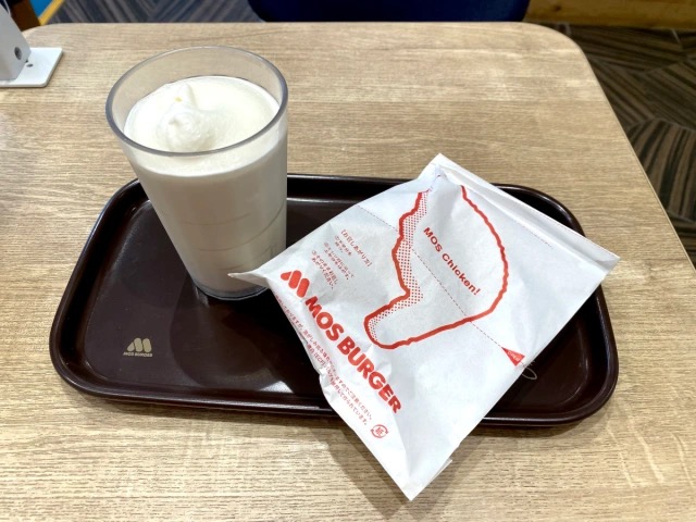 Mos Burger says dipping fried chicken into milkshakes should be a thing ...