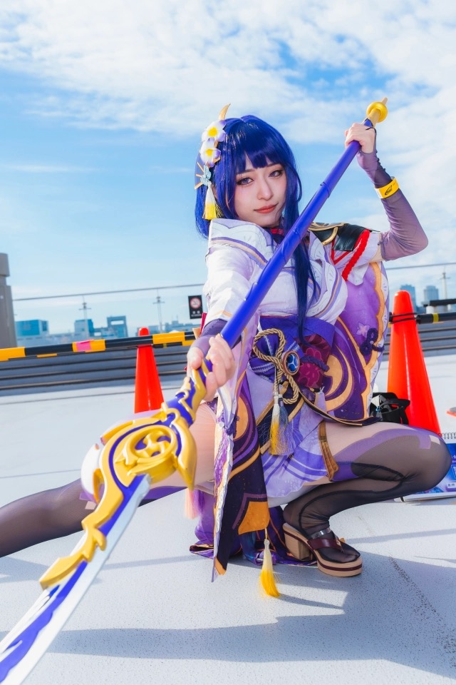 The best cosplayers from Day 1 of Winter Comiket 2022【Photos ...