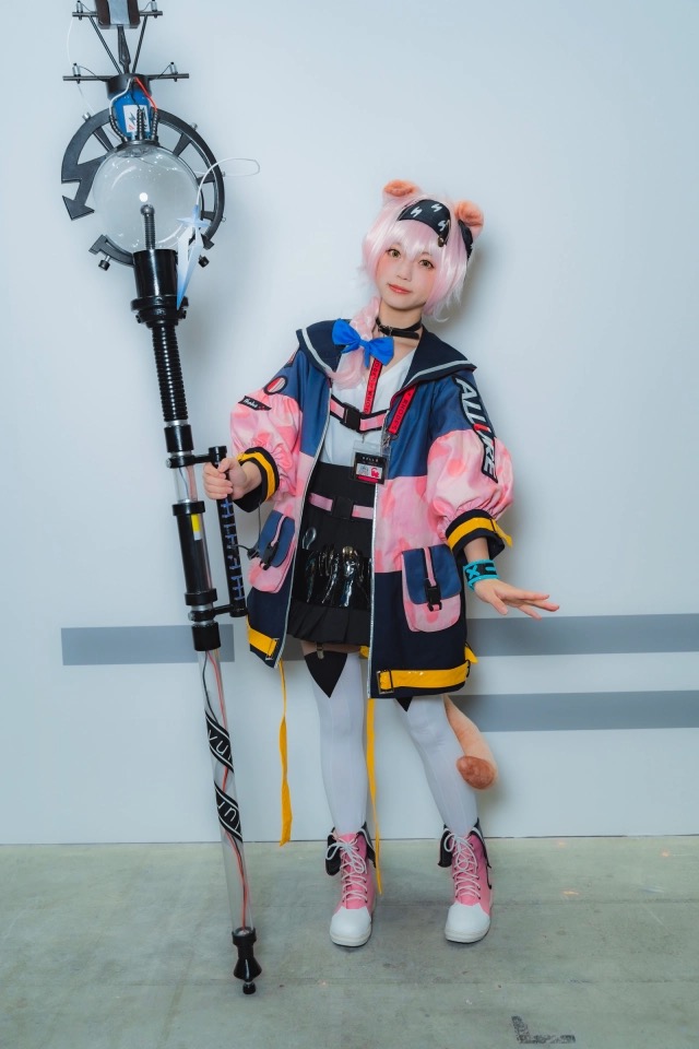 The best cosplayers from Day 1 of Winter Comiket 2022【Photos ...