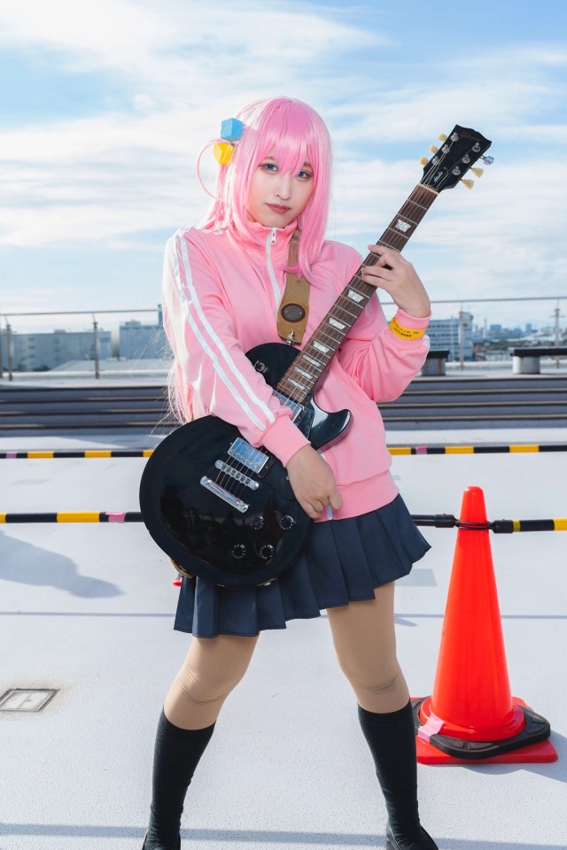 The best cosplayers from Day 1 of Winter Comiket 2022【Photos ...