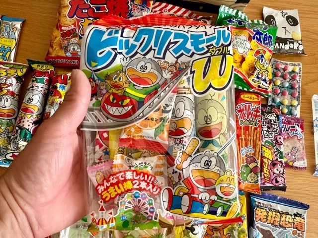 Japanese sweets box from Amazon Japan is a treasure trove of dagashi ...