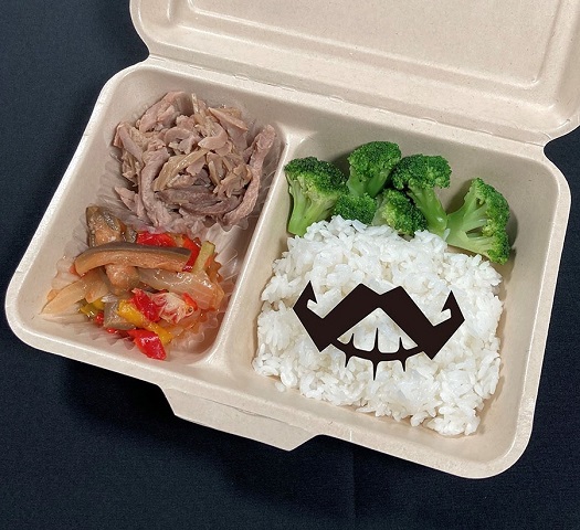 Japan’s real-world One-Piece fitness gym is open, lets you pump giant ...