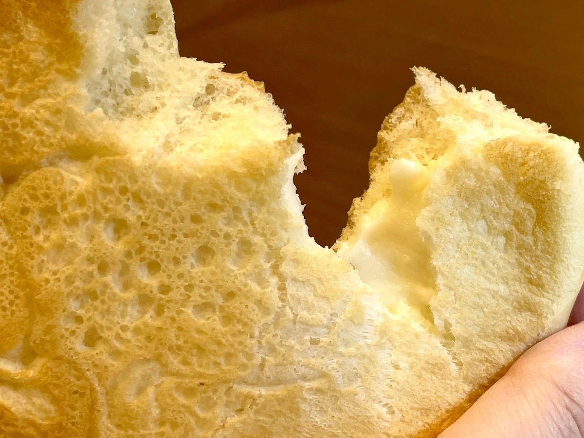 Eating all the cat treats at Japanese convenience store Family Mart ...