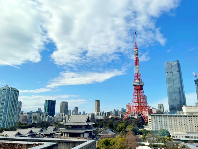 This hidden restaurant has amazing views of Tokyo Tower and nothing on ...