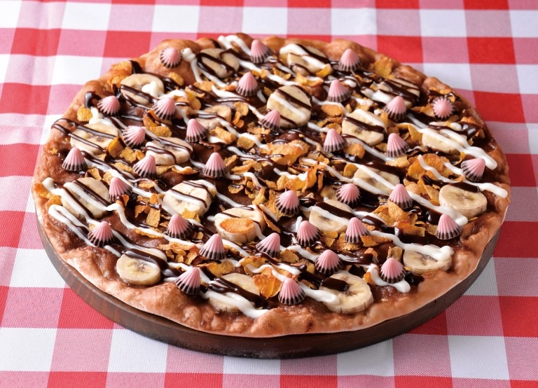 Melon cream soda pizza? Shakey’s Japan goes back in time, outside the ...