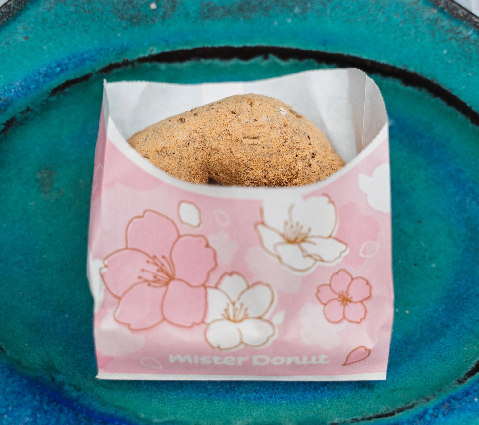 New sakura doughnuts from Mister Donut Japan take us on a journey from ...