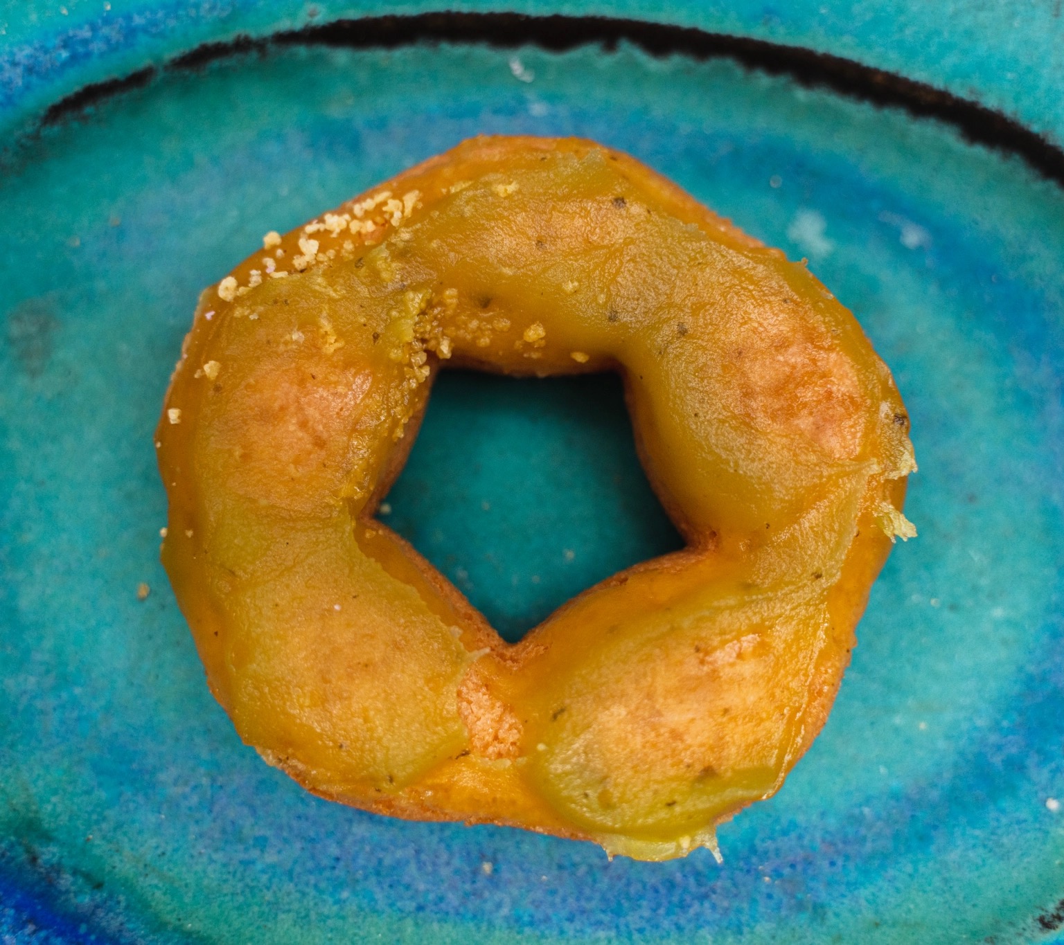 New sakura doughnuts from Mister Donut Japan take us on a journey from ...