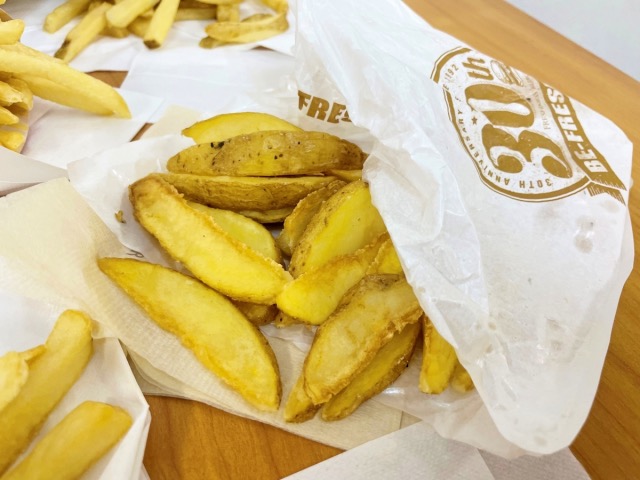 What happens when you combine fries from 8 different fast food chains ...