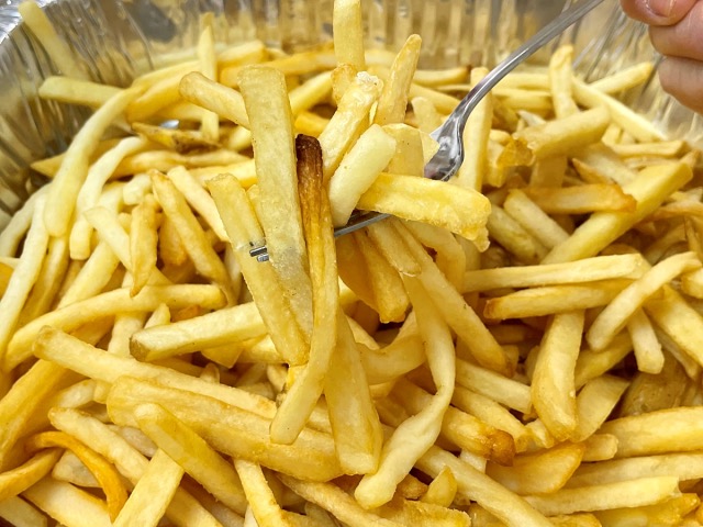 What happens when you combine fries from 8 different fast food chains ...