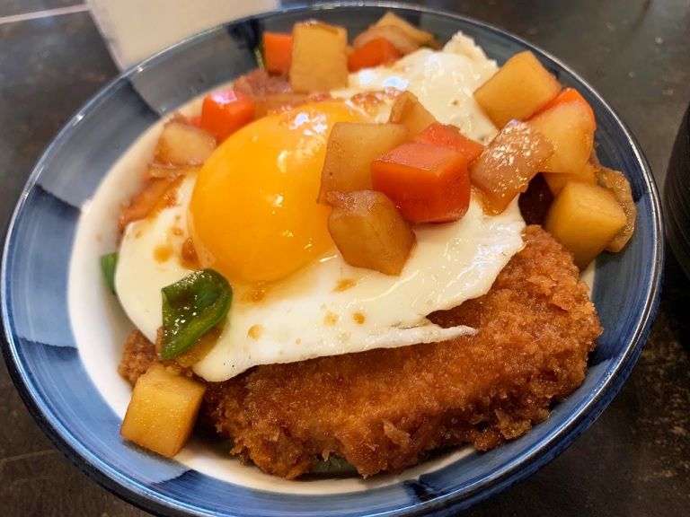 Tokyo family serves totally non-traditional super old-school katsudon ...