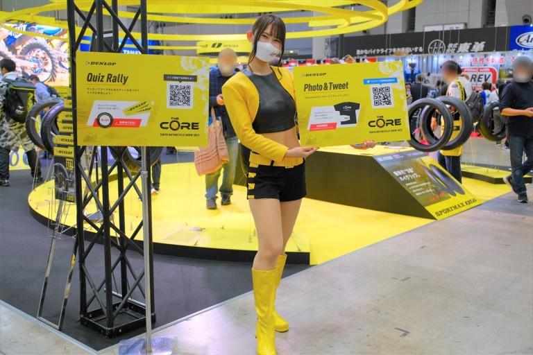 The beautiful booth models of the Tokyo Motorcycle Show【Photos ...