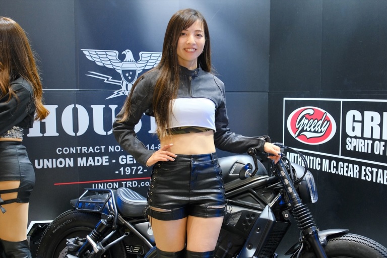 The beautiful booth models of the Tokyo Motorcycle Show【Photos ...