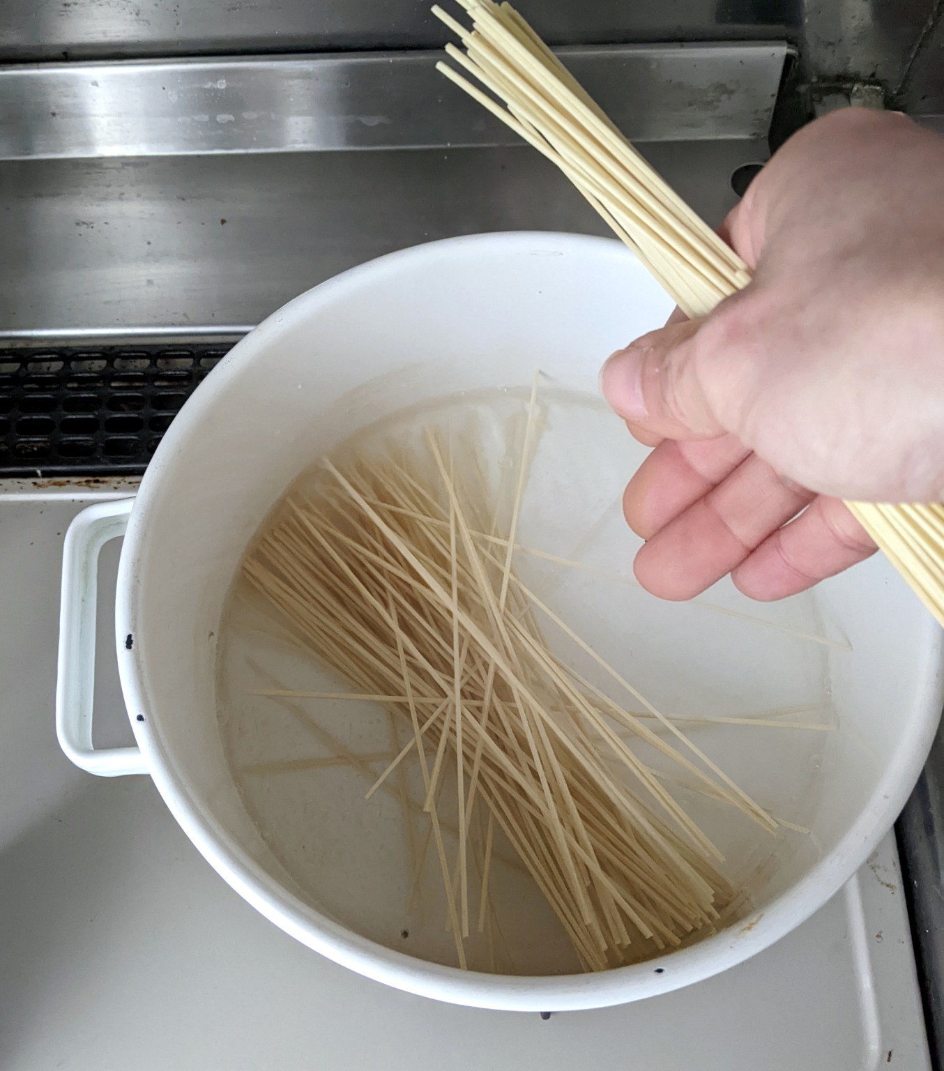 Taste-testing famous ramen from Kobe turns into moment of self ...