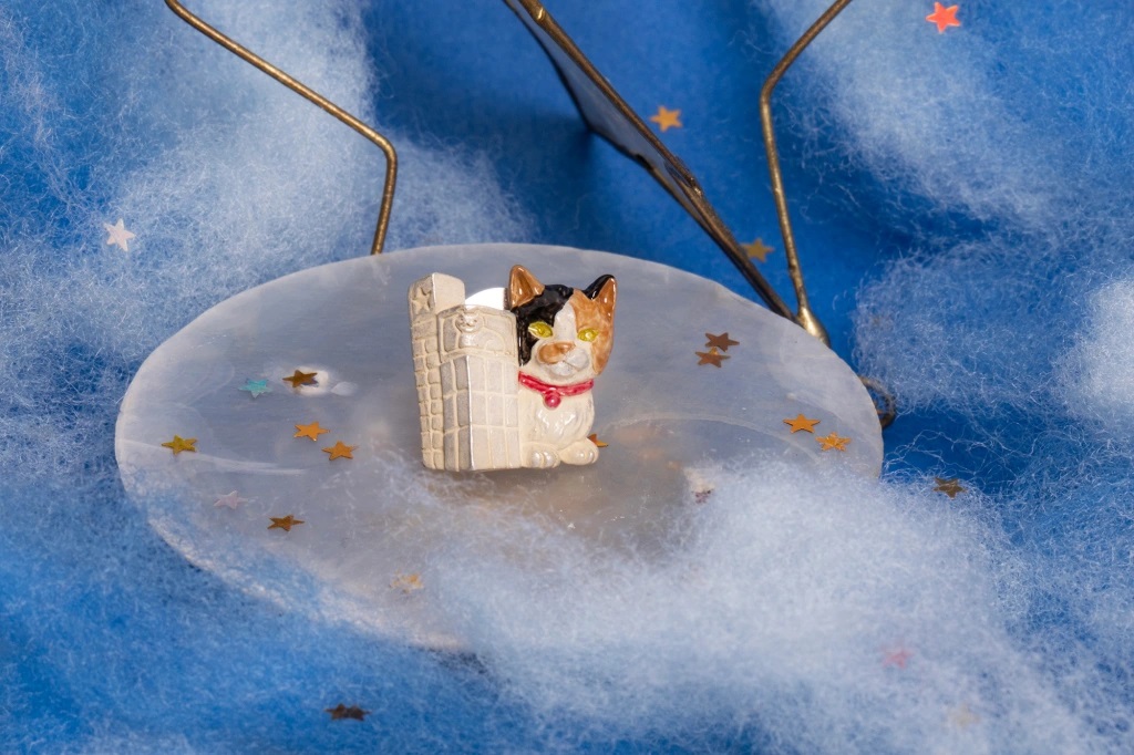 You can now own Shinjuku’s giant 3-D cat in accessory form | SoraNews24 ...