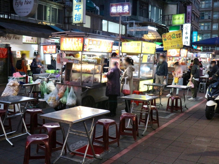 Here’s why it’s worth lining up for this street food donut from a ...
