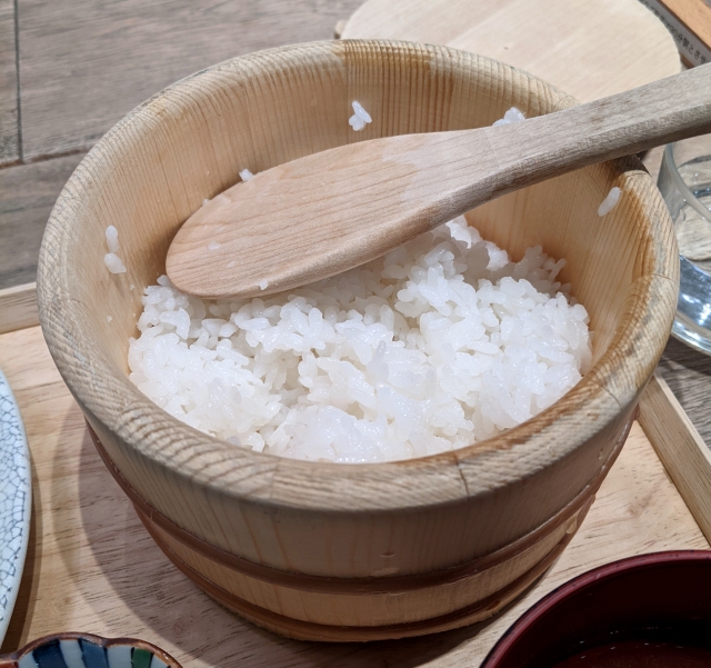 Got rice? The tastiest rice ever compels bread-fan Mr. Sato to eat more ...