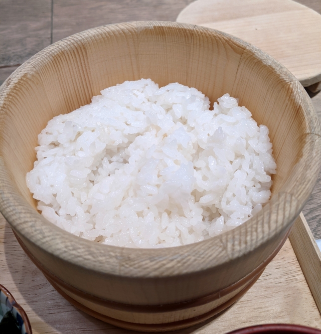 Got rice? The tastiest rice ever compels bread-fan Mr. Sato to eat more ...