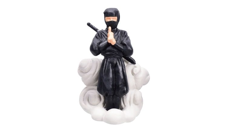 Japan’s new tiny ninja capsule toy collection turns your desk into a ...