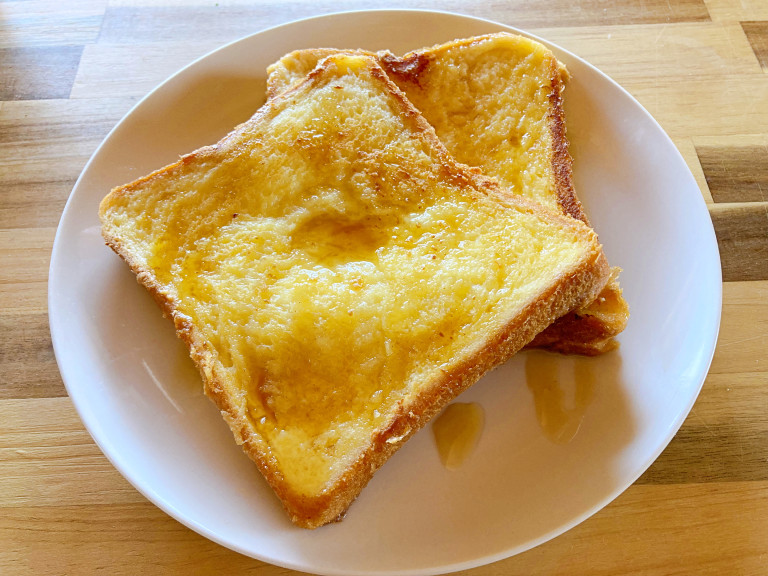 This French toast recipe that uses ice cream will knock your pajamas ...