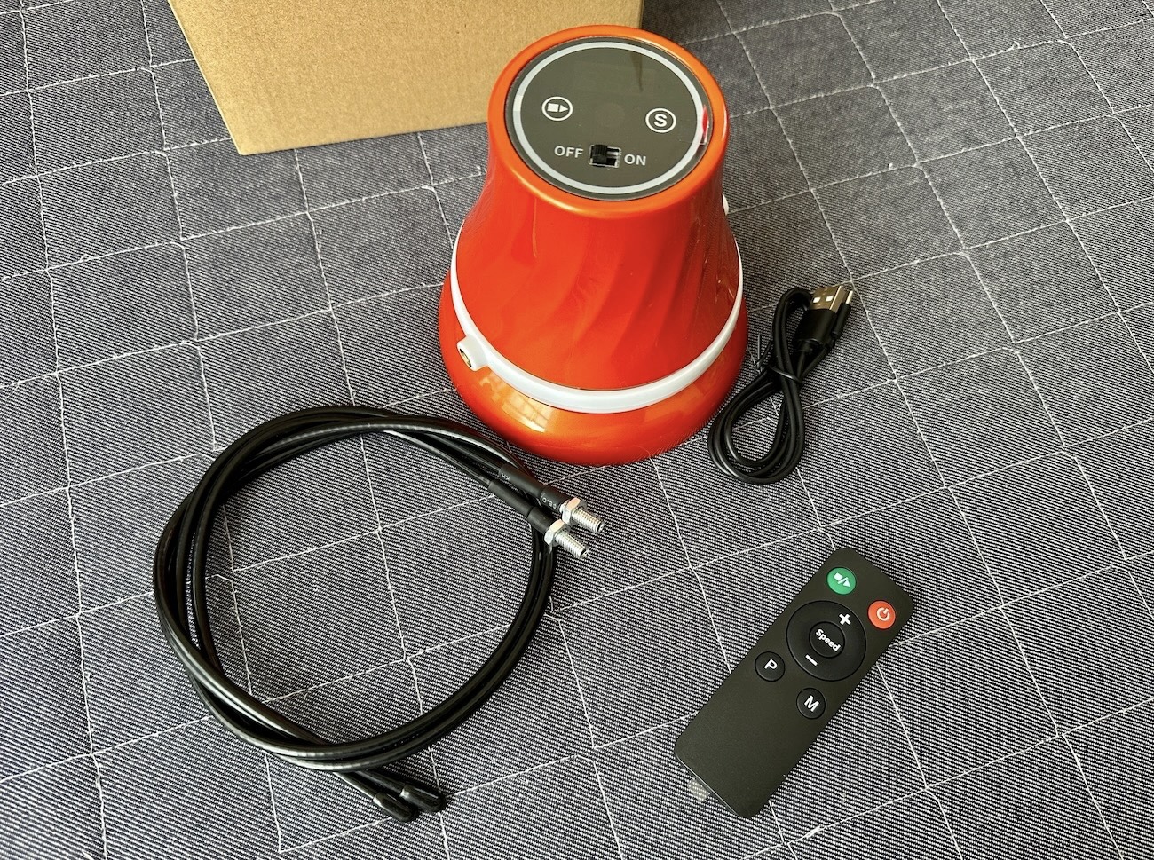 Testing the automatic jump rope spinner from Akihabara’s Thanko ...