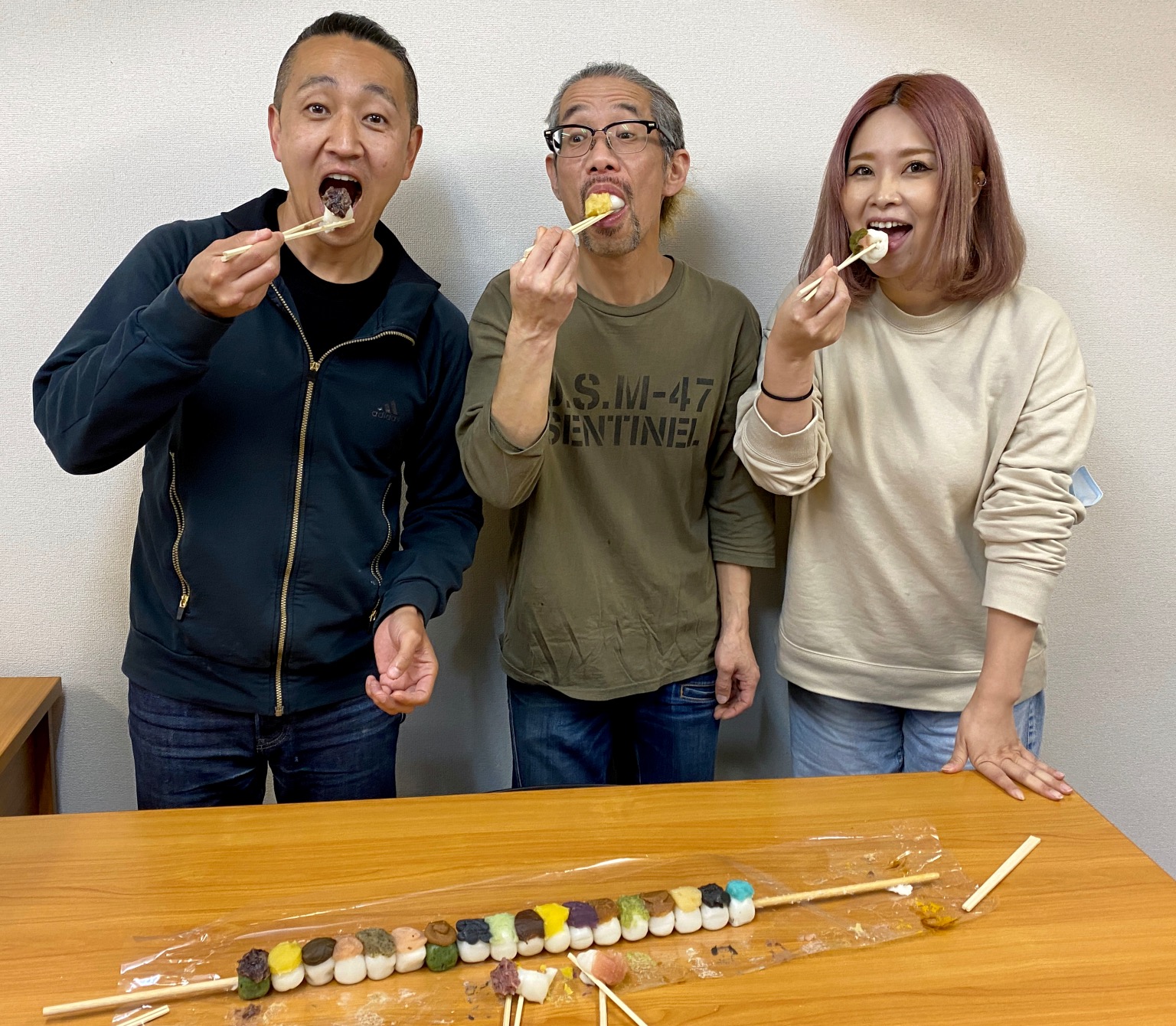 Dango samurai swords appear in Tokyo’s Harajuku, so Mr Sato heads out ...