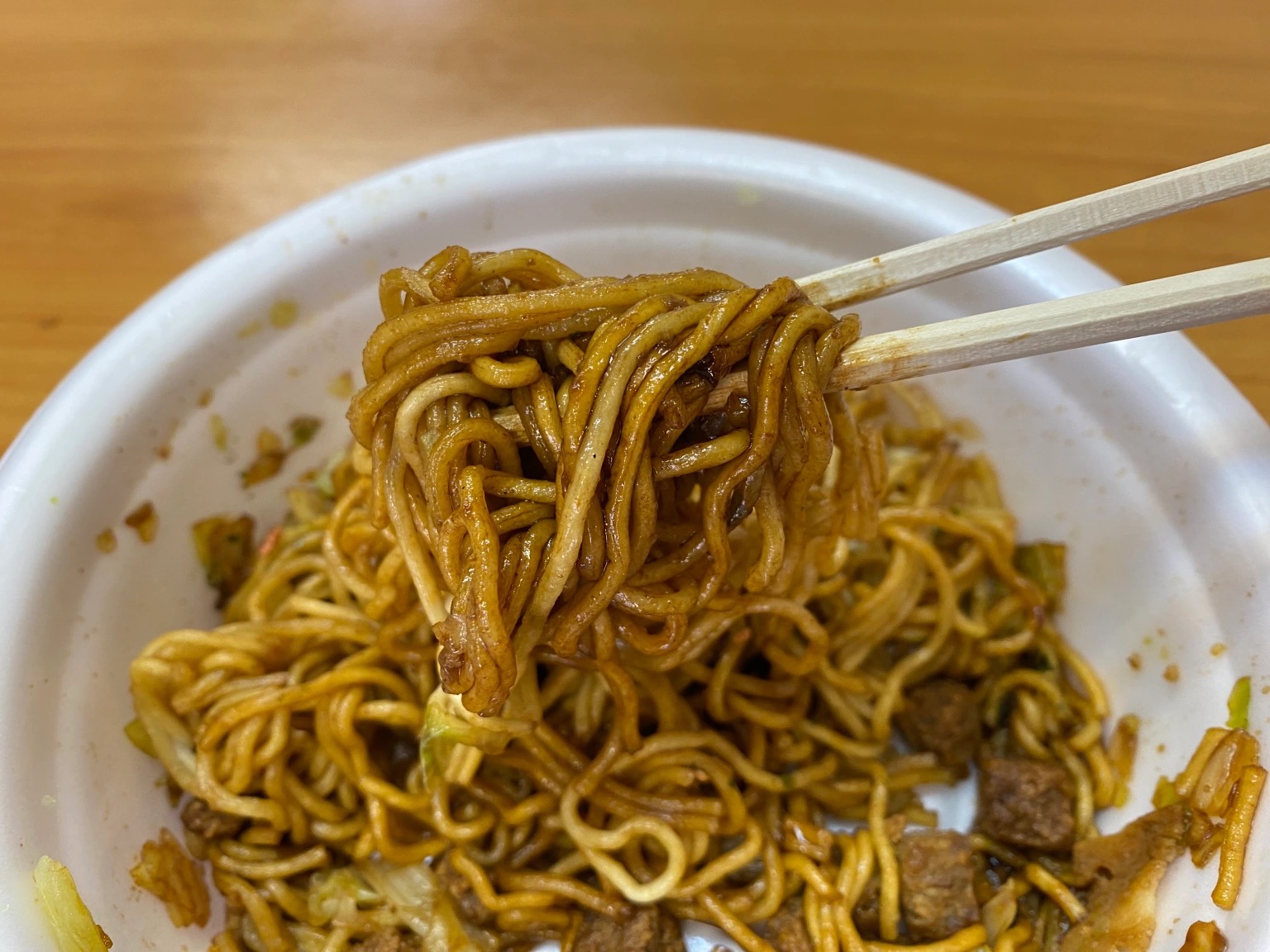 What happens if you make instant noodles with Coca-Cola instead of ...