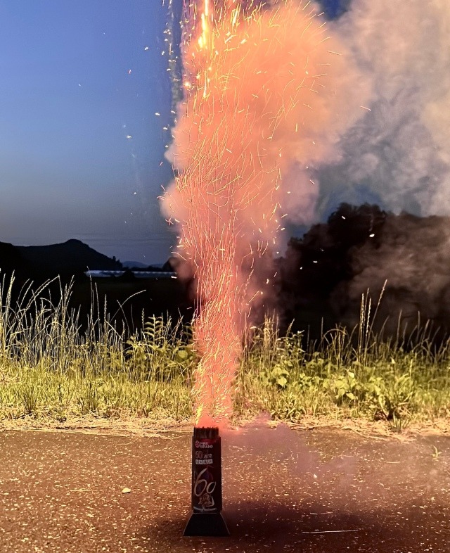 Trying out Amazon Japan’s lowest-rated fireworks with 60 consecutive ...