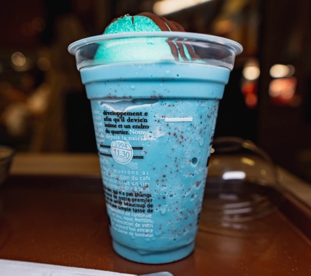 Chocolate Mint drink with 10 times the minty refreshment: Is it really ...