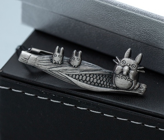 My Neighbor Totoro tie pins and neckties are ready to be presents for ...