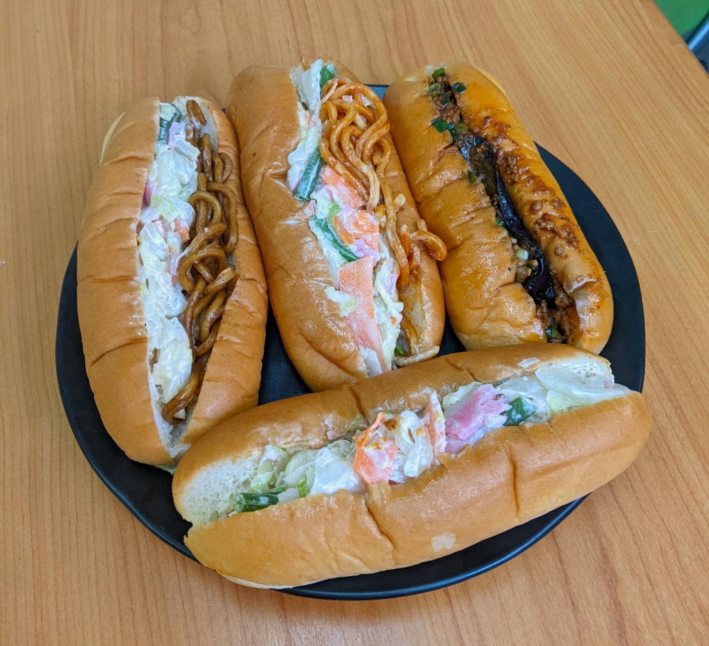 Only one Ringer Hut noodle shop in Japan sells koppepan sandwiches, and ...