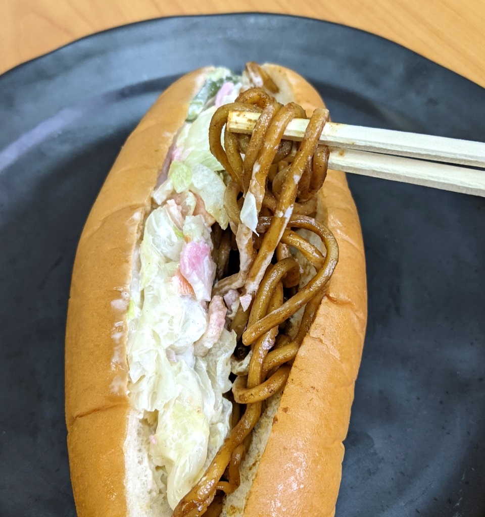 Only one Ringer Hut noodle shop in Japan sells koppepan sandwiches, and ...